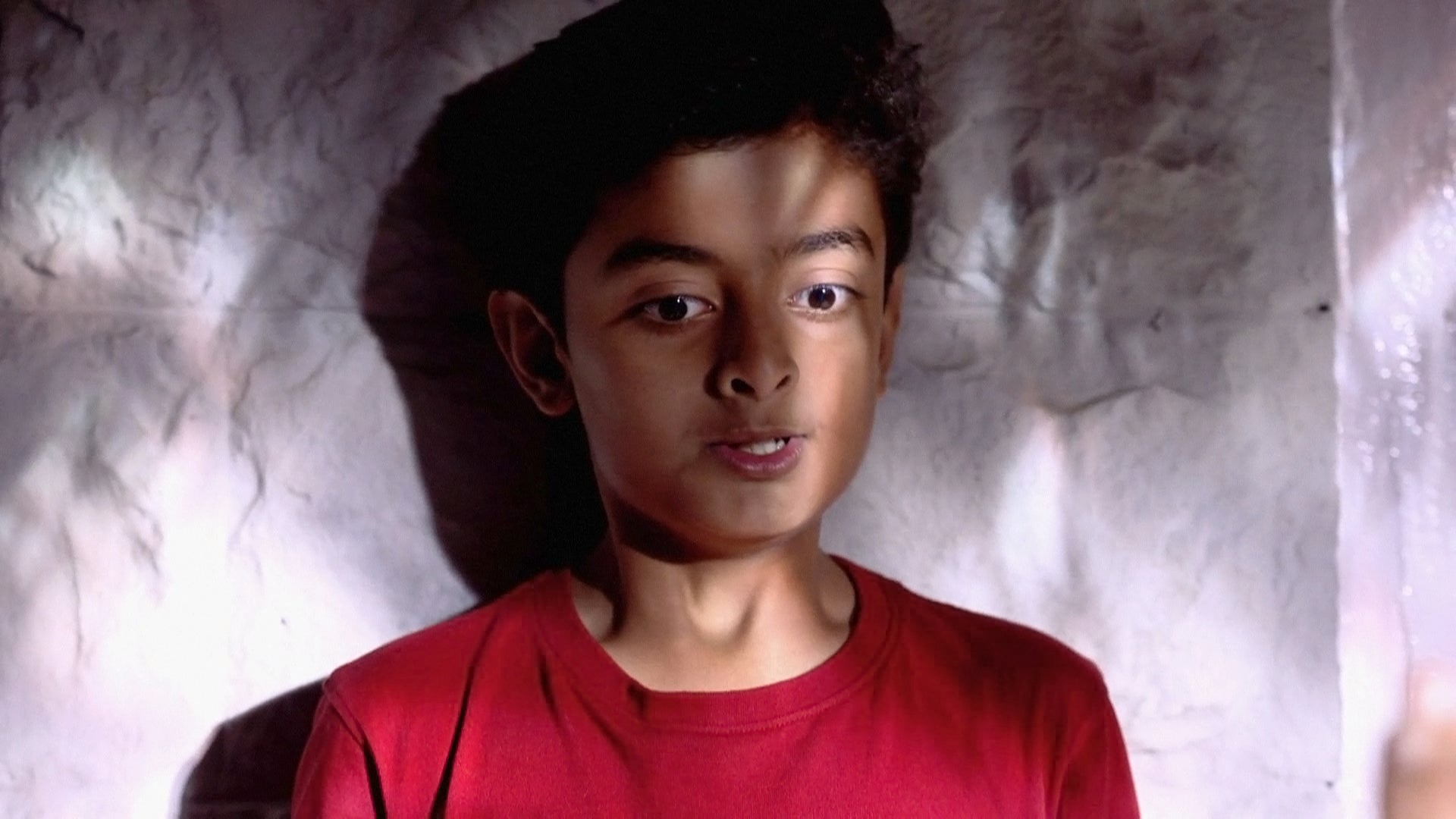 Watch Devanshi Season 1 Episode 94 : Vardhan Sets Out To Rescue ...