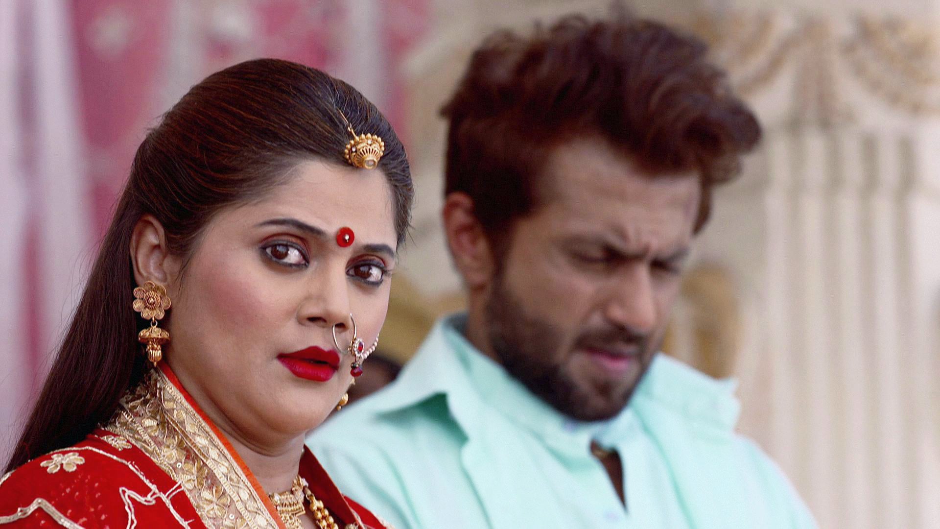 Watch Devanshi Season 1 Episode 109 : Will Maa Kusum And Mohan Get Caught? - Watch Full Episode ...