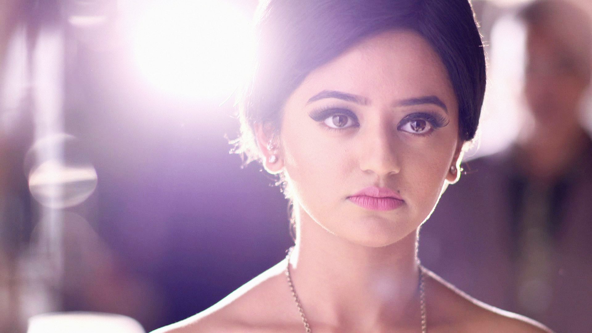 Watch Devanshi Season 1 Episode 240 : Devanshi Returns With Cold ...