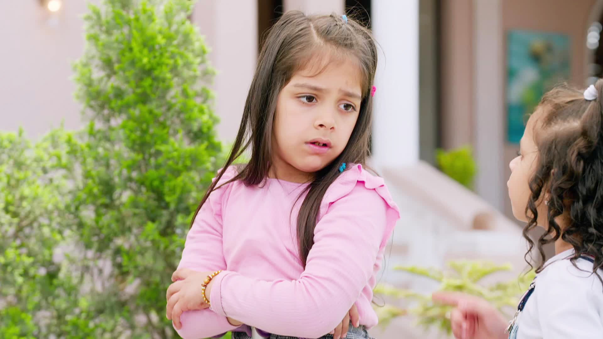 Watch Udaariyaan Season 1 Episode 1003 : Meher Gets Into Trouble ...