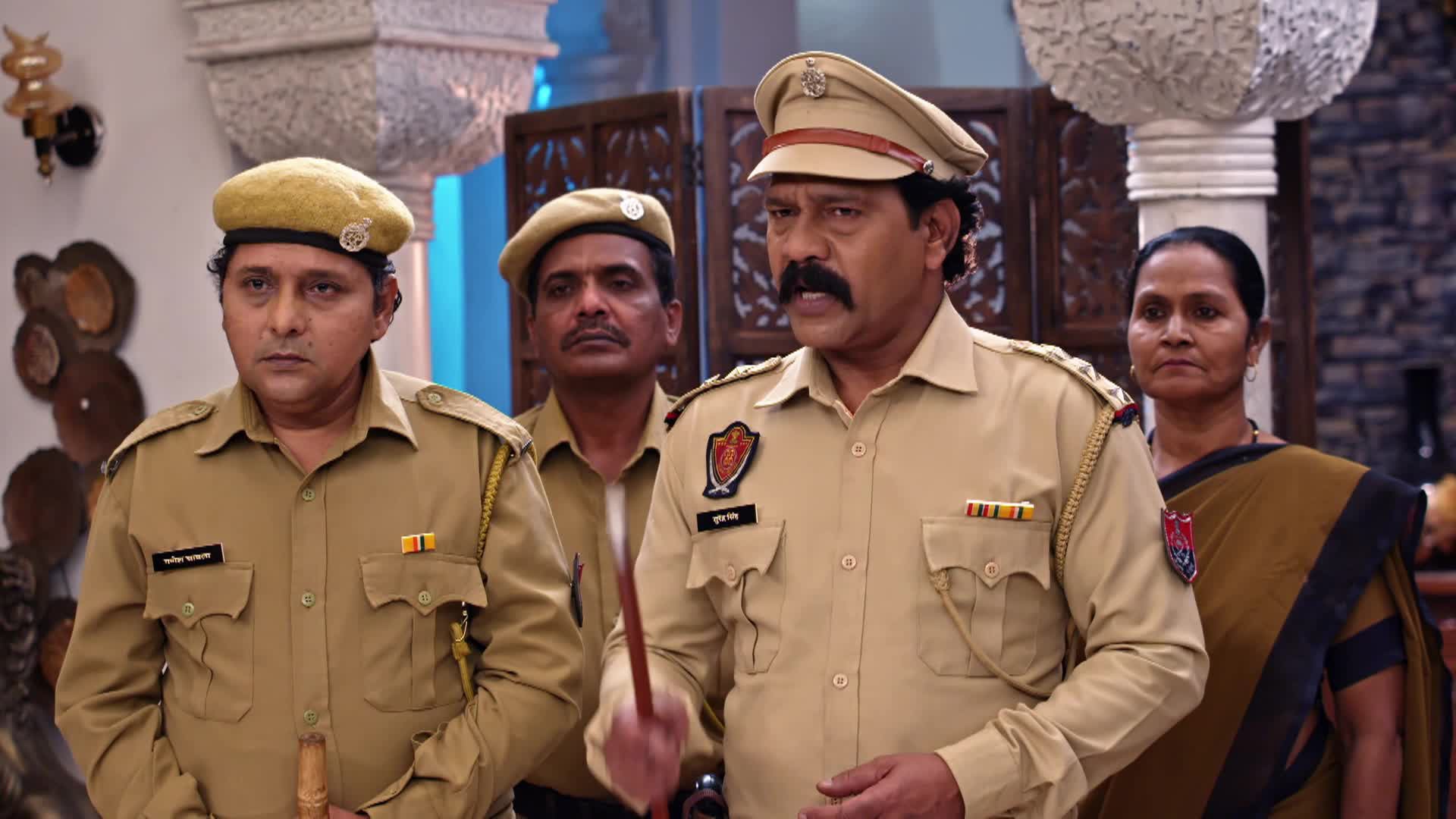 Watch Parineetii Season 1 Episode 712 : The Police Search For Parineet ... Watch Parineetii Season 1 Episode 712 : The Police Search For Parineet ...