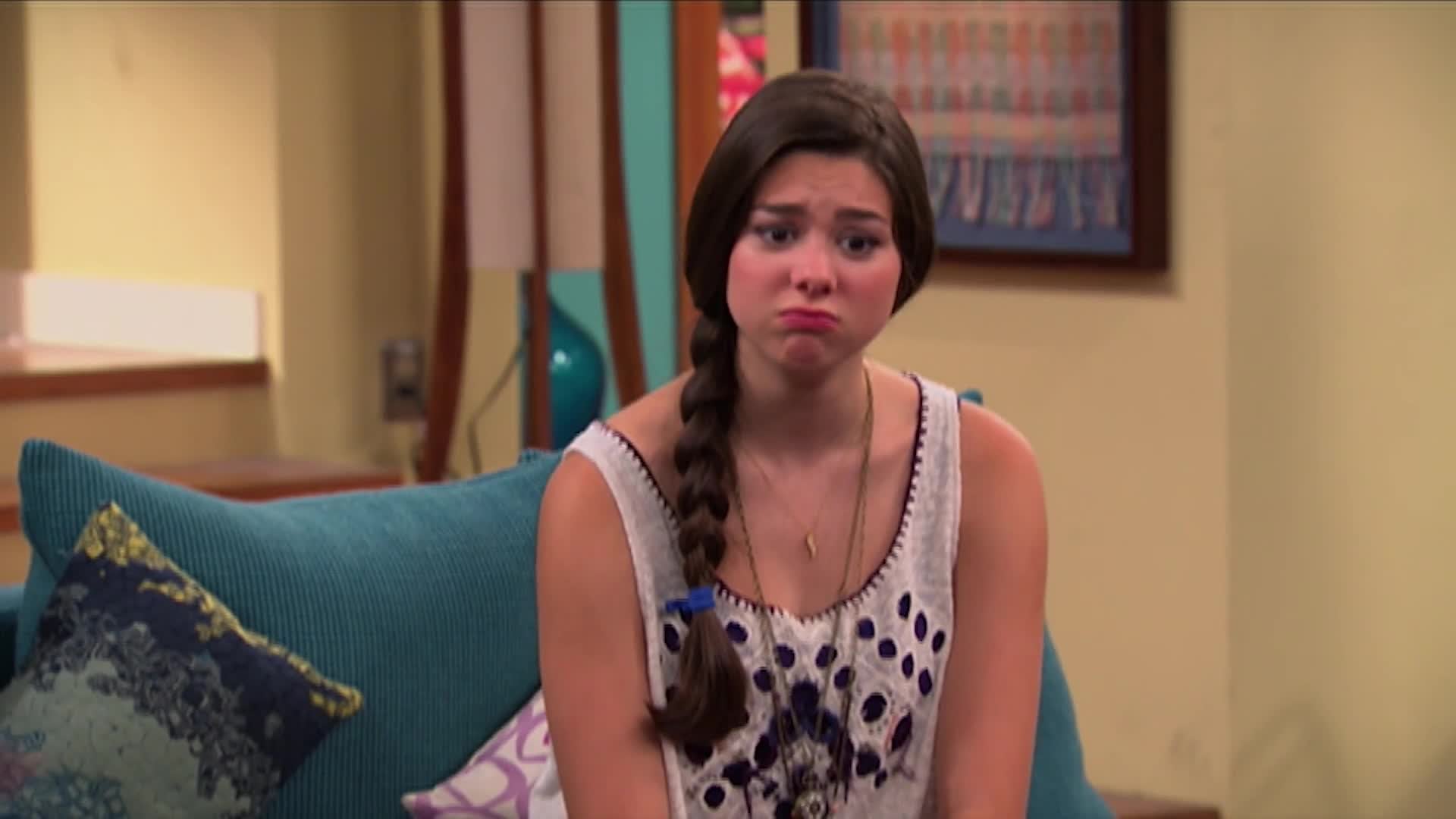 Watch The Thundermans S02 Season 2 Episode 11 : Phoebe-Max Grow ...