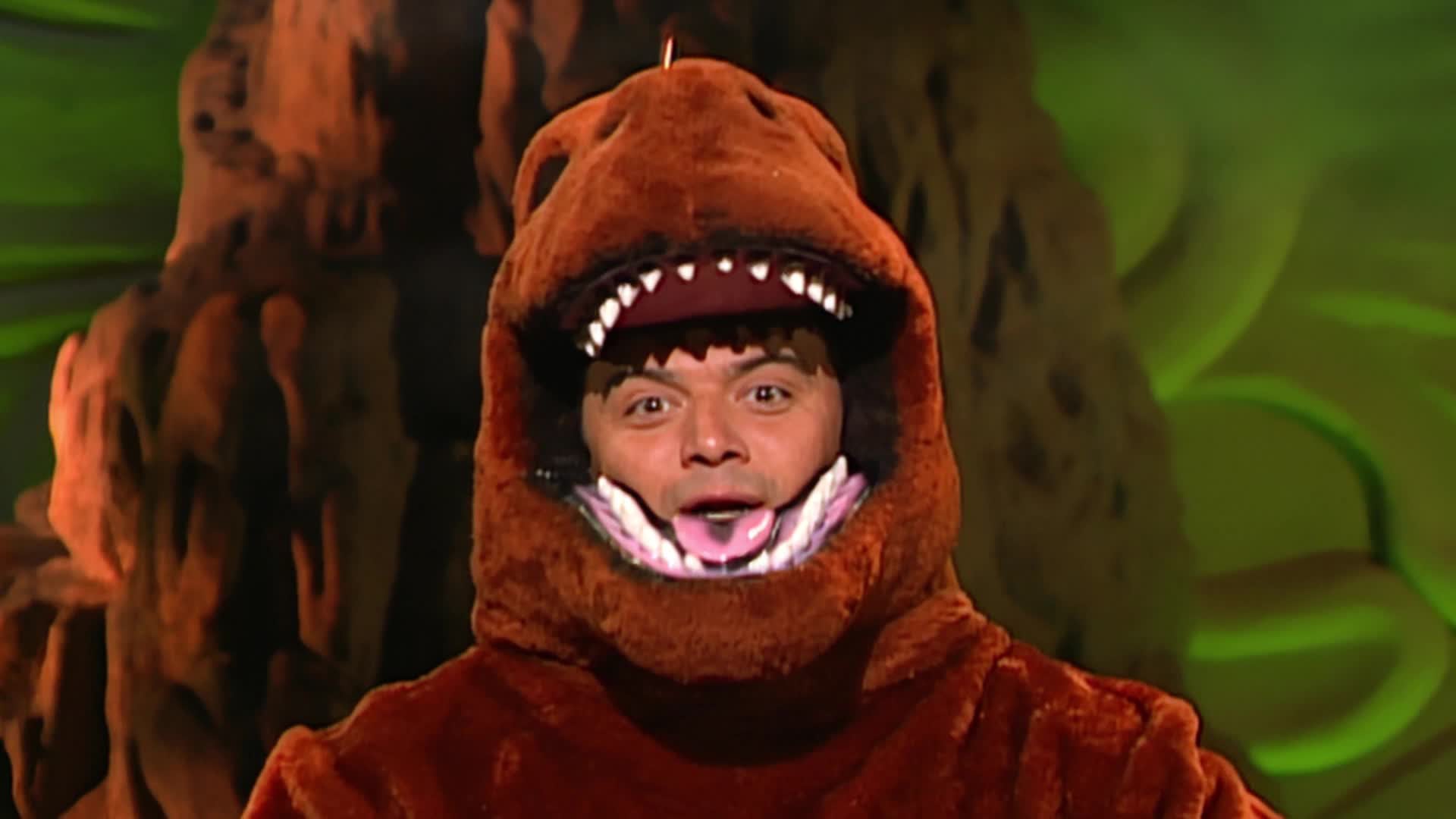 Watch Mind Of Mencia S3 Season 3 Episode 1 : The Carlosaurus Rex ...