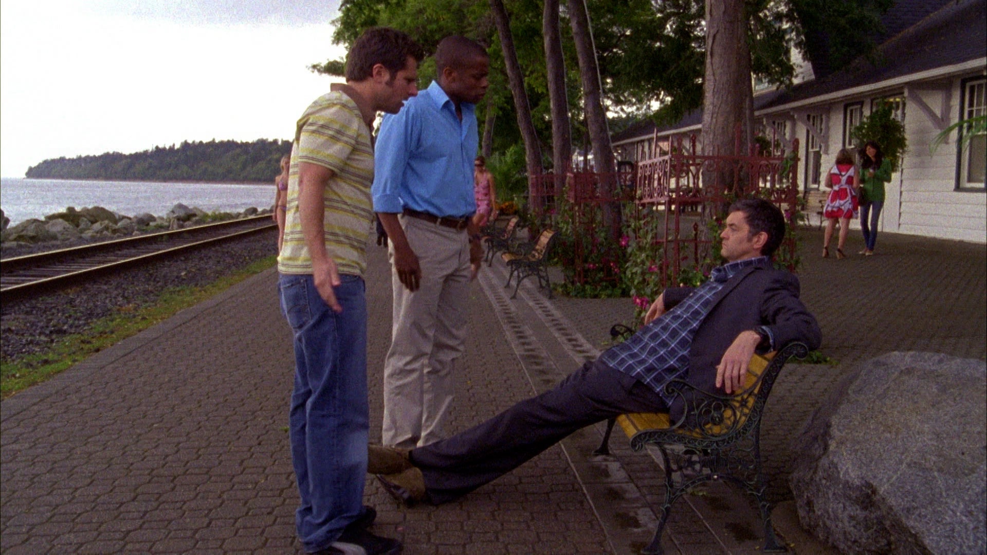 Watch Psych Season 3 Episode 11 : Lassie Did A Bad, Bad Thing - Watch ...