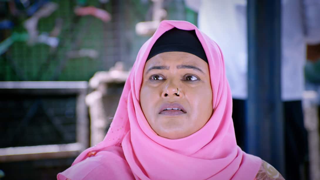 Watch Chukki Taare Season 1 Episode 45 : Fathima Tells Chukki About Her Father's Death - Watch ...
