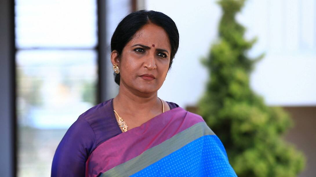 Watch Lakshana Season 1 Episode 454 : Arati Is Suspicious About Bhargavi's Secrete - Watch Full ...