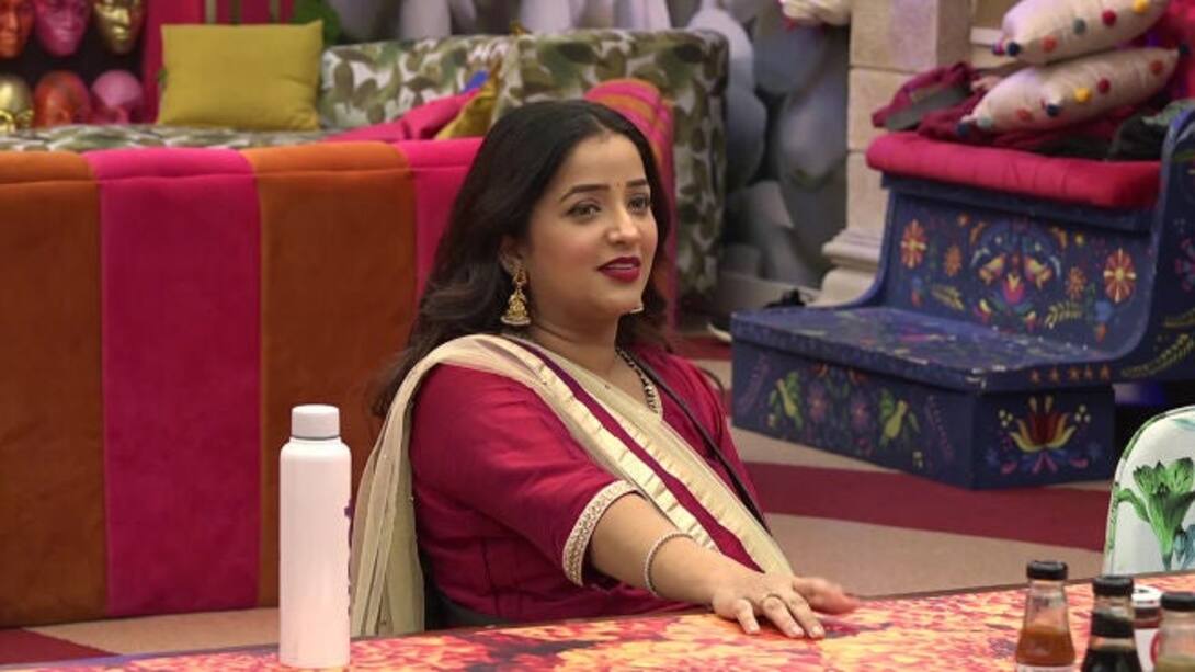 Watch Apurva Loves Pav Bhaji Video Online(HD) On JioCinema