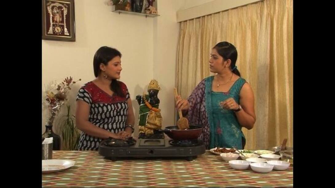 Watch Flavours Of Gujarat Season 1 Episode 287 : Dragon Potatoes With Rupal - Watch Full Episode ...