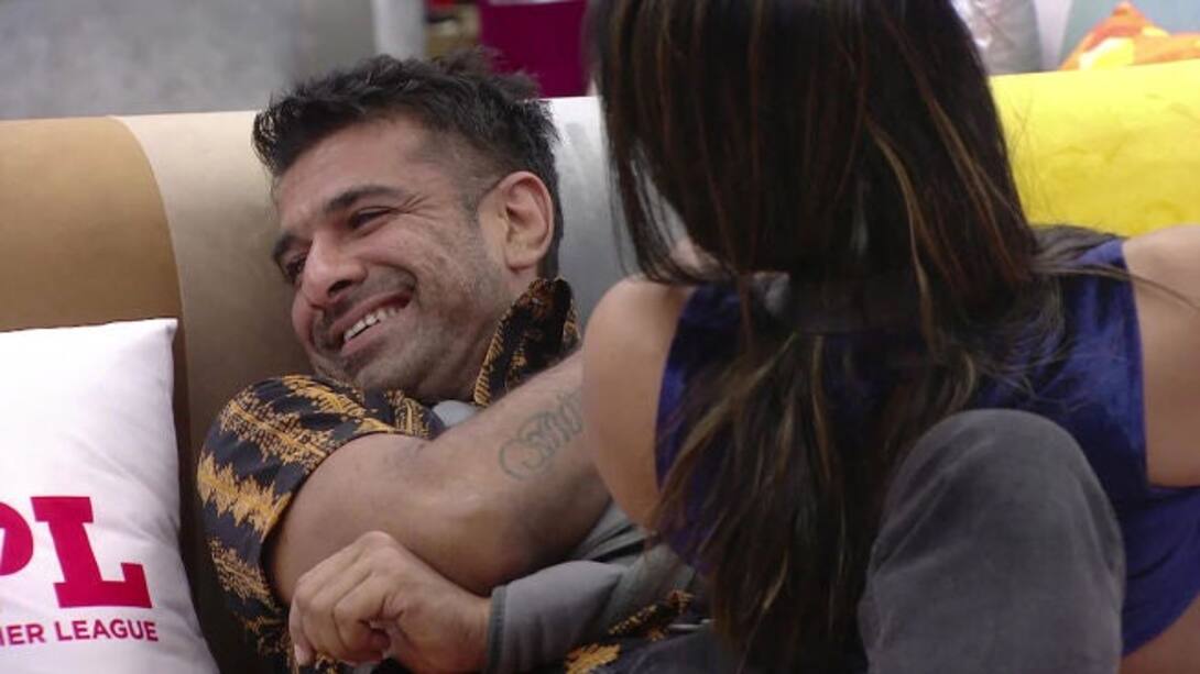 Watch Eijaz Gets Lucky! Video Online(HD) On JioCinema