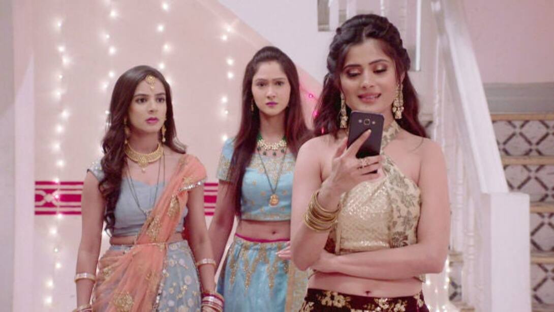 Watch Sasural Simar Ka Season 1 Episode 2000 : Anjali Plans To Stop The ... Watch Sasural Simar Ka Season 1 Episode 2000 : Anjali Plans To Stop The ...