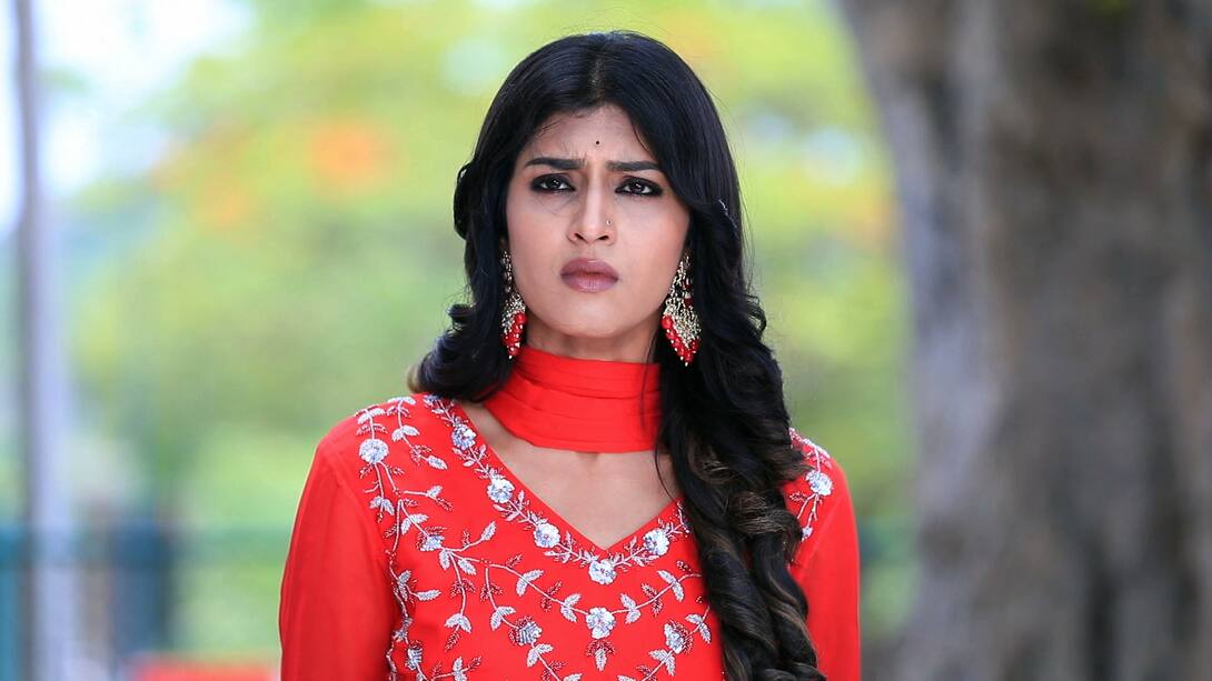 Watch Tripura Sundari Season 1 Episode 91 : Amrapali Ready To Risk Her Life - Watch Full Episode ...