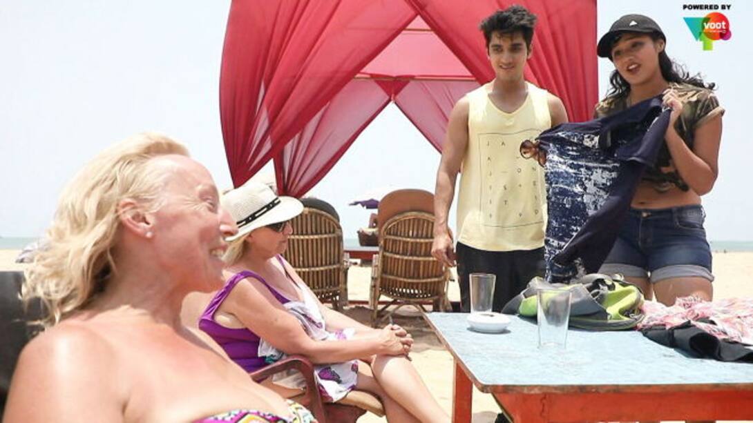 Watch MTV Love School Season 3 Episode 14 : Beach Bazaar: Everything On Sell! - Watch Full ...