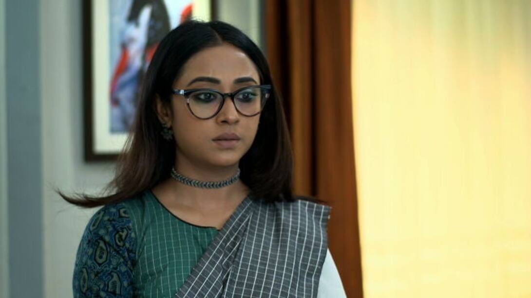 Watch Indrani Season 1 Episode 56 : Indrani Gives Resignation Letter ...