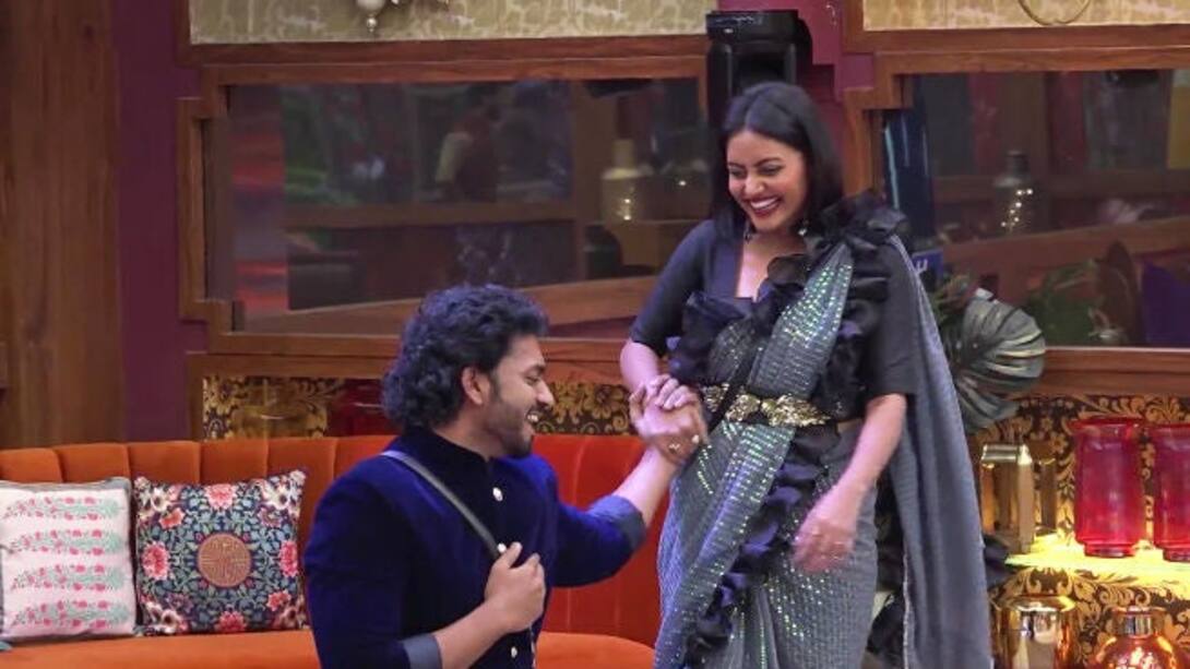 Watch Sonali-Utkarsh Shake A Leg! Video Online(HD) On JioCinema