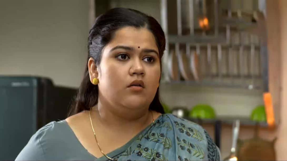 Watch Latika Gets Chastised Video Onlinehd On Jiocinema