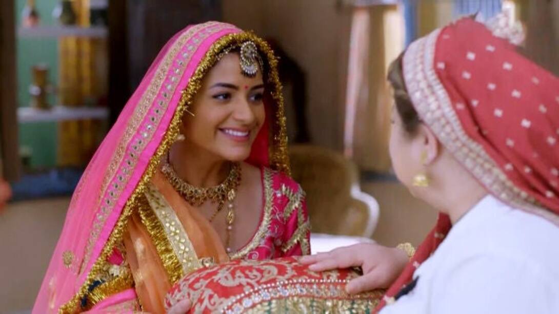 Watch Mohini Returns The Dupatta Video Online(HD) On JioCinema