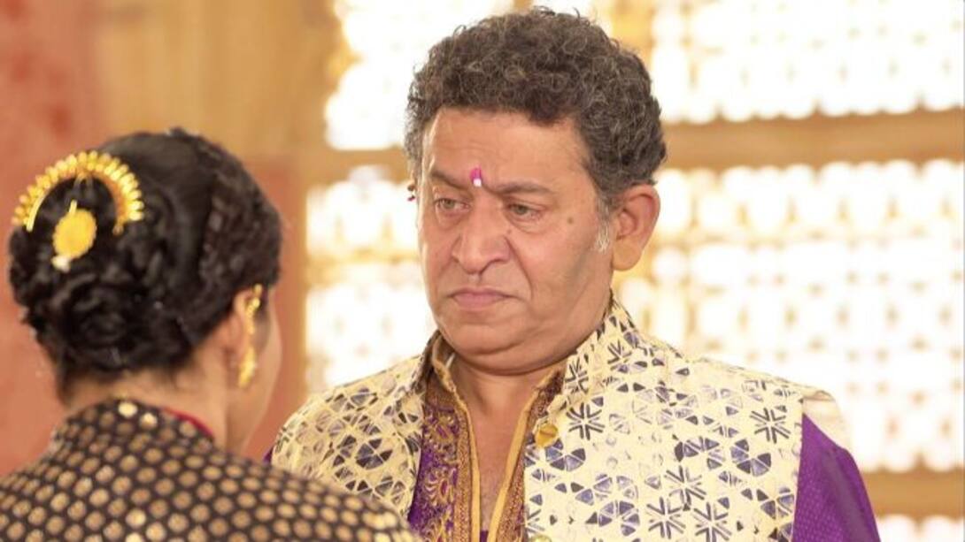 Watch Krishnadasi Season 1 Episode 160 : Abhasaheb Beats Kumudini At ...