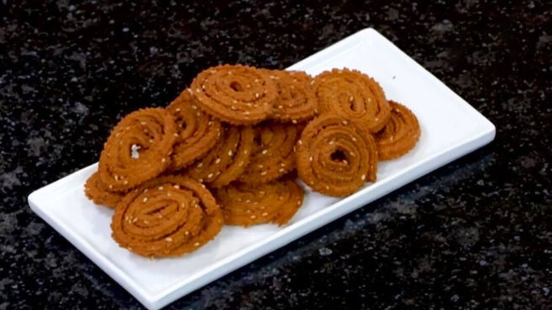 Watch Crunchy Malai Chakri Video Online(HD) On JioCinema