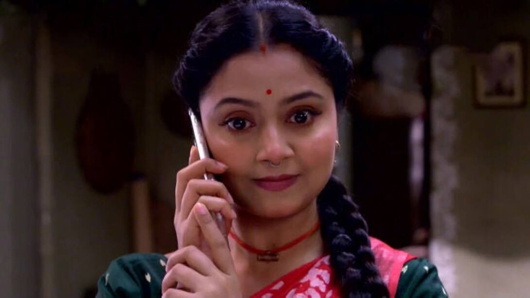 Watch Durga Blackmails Ritwika Video Online(HD) On JioCinema