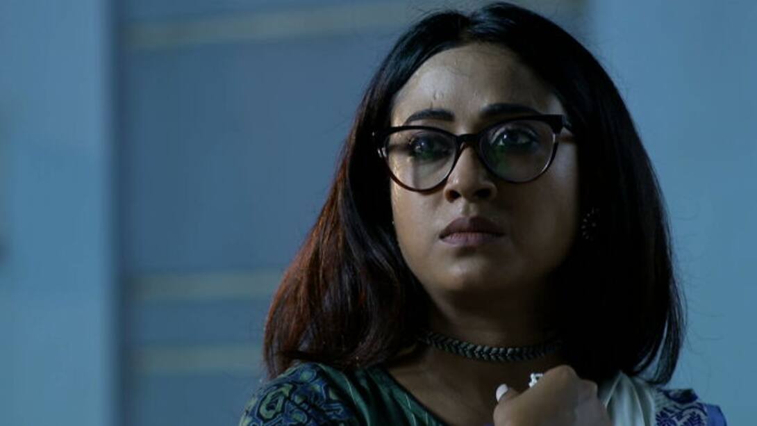 Watch Indrani Season 1 Episode 21 : Indrani Slaps Raju - Watch Full Episode Online(HD) On JioCinema