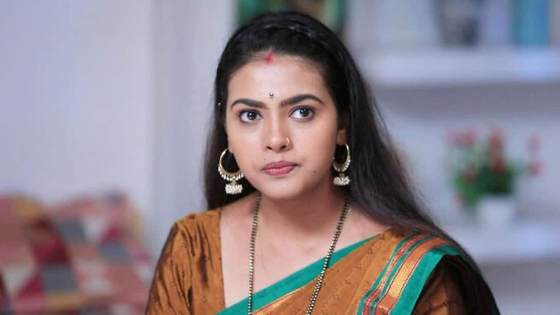 Watch Ginirama Season 1 Episode 66.04 : Mahathi's Stern Refusal - Watch ...