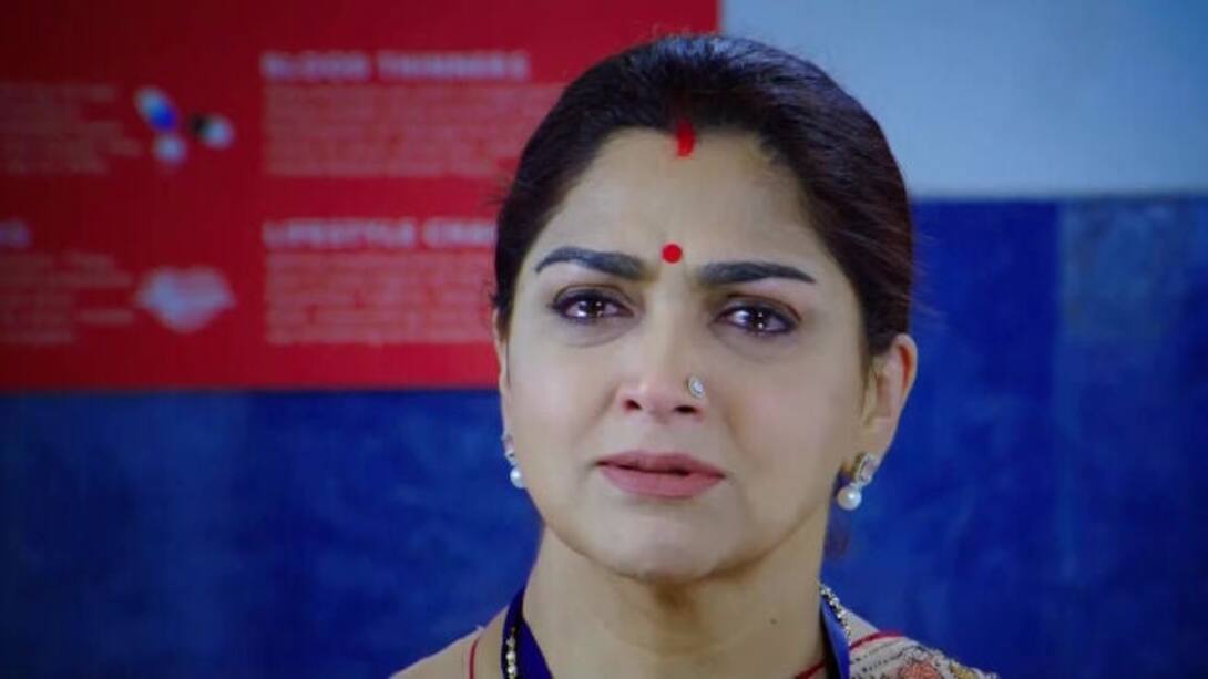 Watch Meera Admonishes Aadhira Video Online(HD) On JioCinema