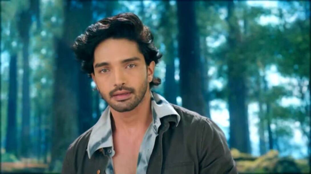 Watch Rocky Gets Anxious! Video Online(HD) On JioCinema