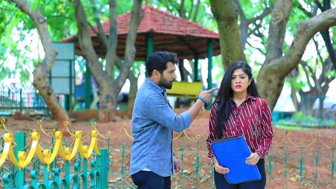 Watch Kinnari Season 1 Episode 815 : Bala Blackmails Nithya! - Watch Full Episode Online(HD) On ...