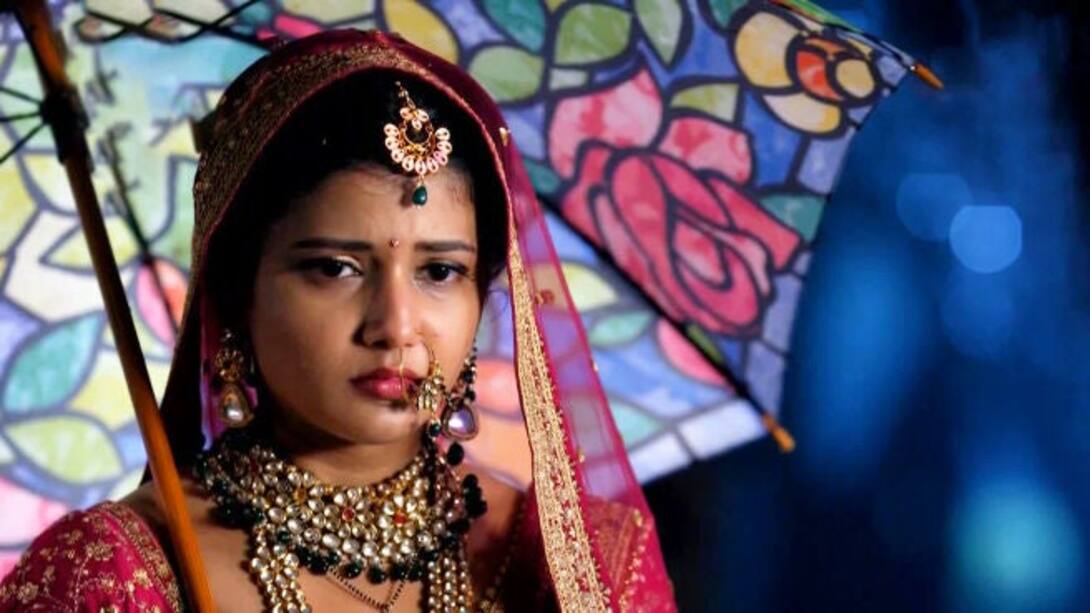 Watch Saavi Is Confused Video Online(HD) On JioCinema