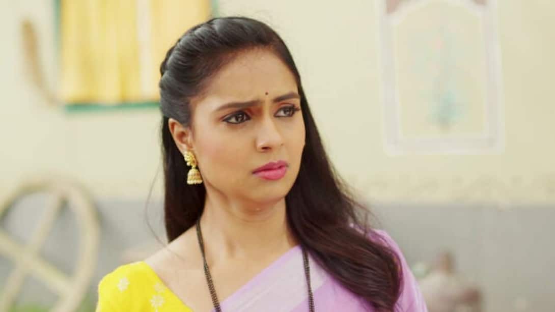 Watch Bayko Ashi Havvi Season 1 Episode 104 : Janhavi Exposes Vibhas - Watch Full Episode Online ...