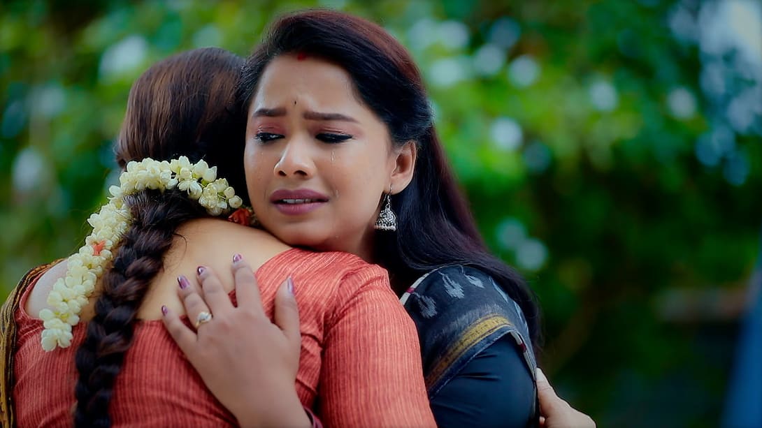Watch Ganda Hendthi Season 1 Episode 37 : Swathi Meets Her Mother - Watch Full Episode Online(HD ...