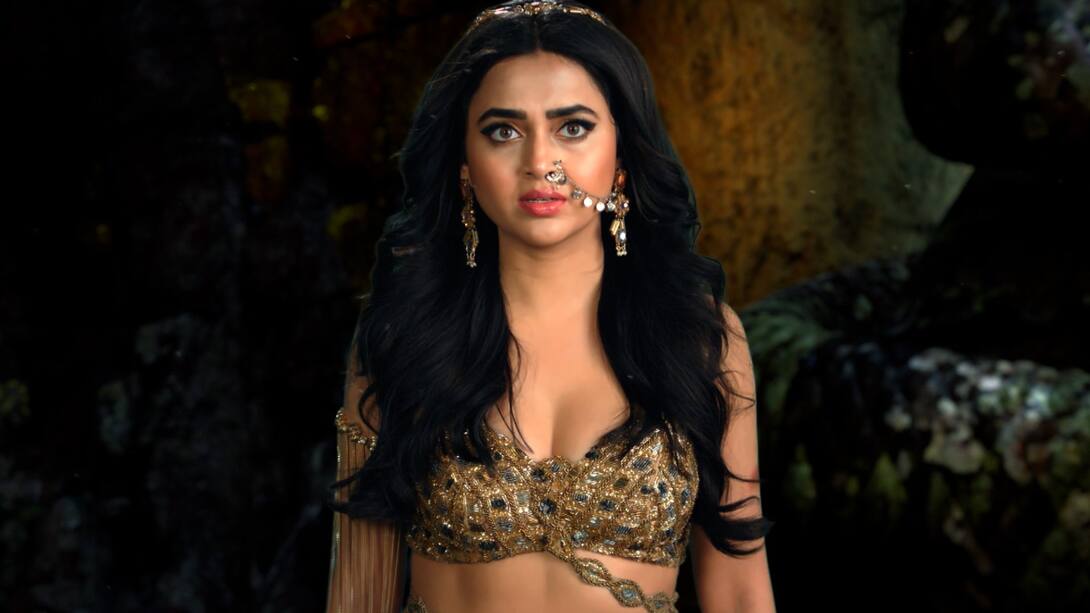 Watch Naagini Season 6 Episode 87 : Prathna Learns About The Anklet - Watch Full Episode Online ...