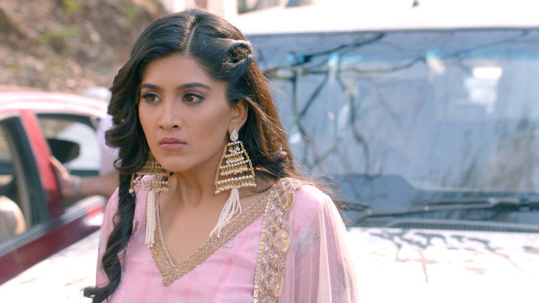 Watch Choti Sarrdaarni Season 1 Episode 182 : Meher Faces An Ambush - Watch Full Episode Online ...