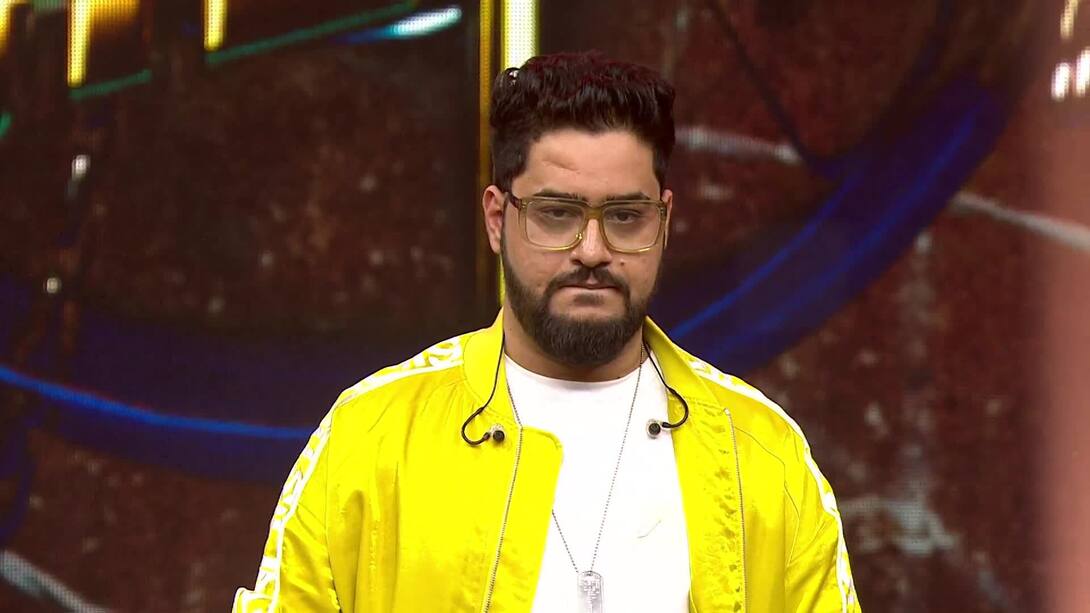 Watch Shen B's Powerful Performance Video Online(HD) On JioCinema