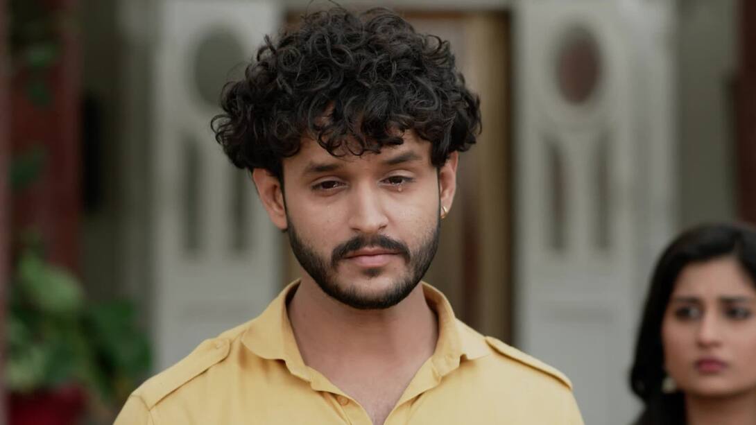 Watch Pirticha Vanva Uri Petla Season 1 Episode 288 : Arjun Is Thrown ...