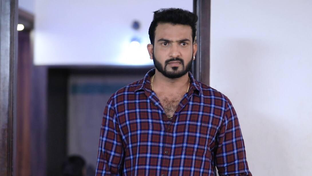 Watch Nammane Yuvarani Season 1 Episode 340 : Saketh Uncovers A Clue! - Watch Full Episode ...