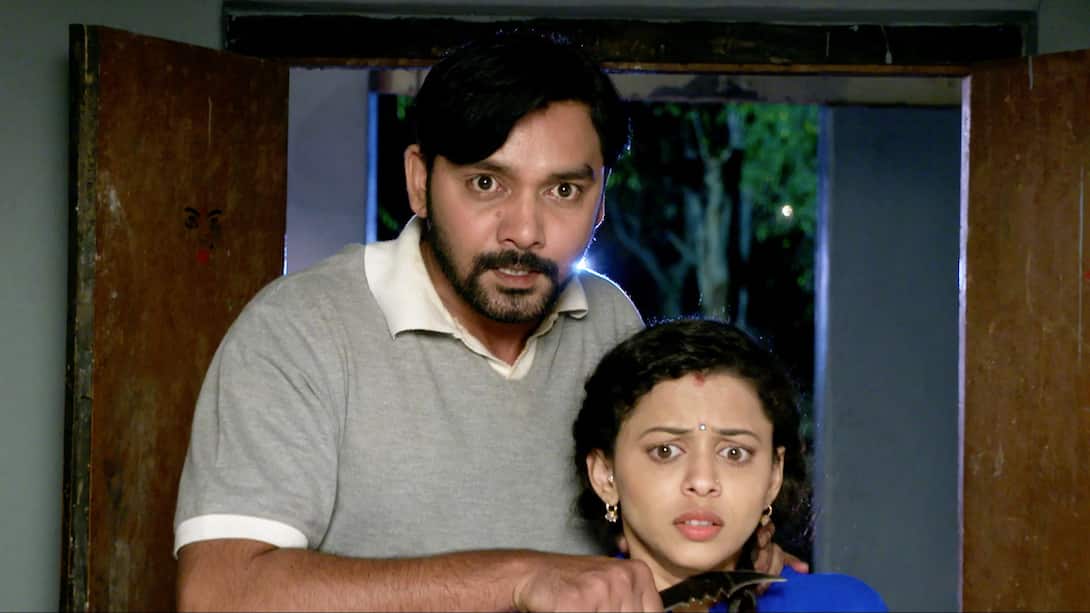 Watch Kulavadhu Season 1 Episode 795 : Nikhil Captures Vachana - Watch ...