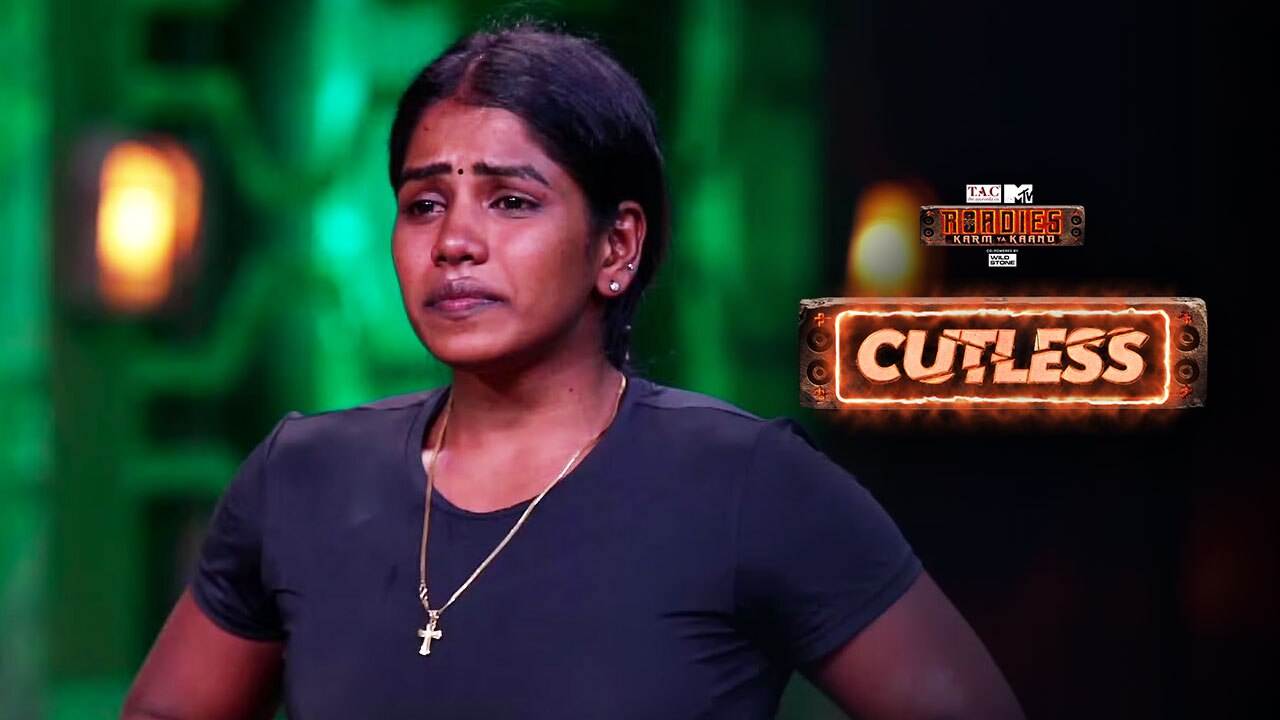 Watch Shuly-Twinkle Excel In Squats Video Online(HD) On JioCinema Watch Shuly-Twinkle Excel In Squats Video Online(HD) On JioCinema