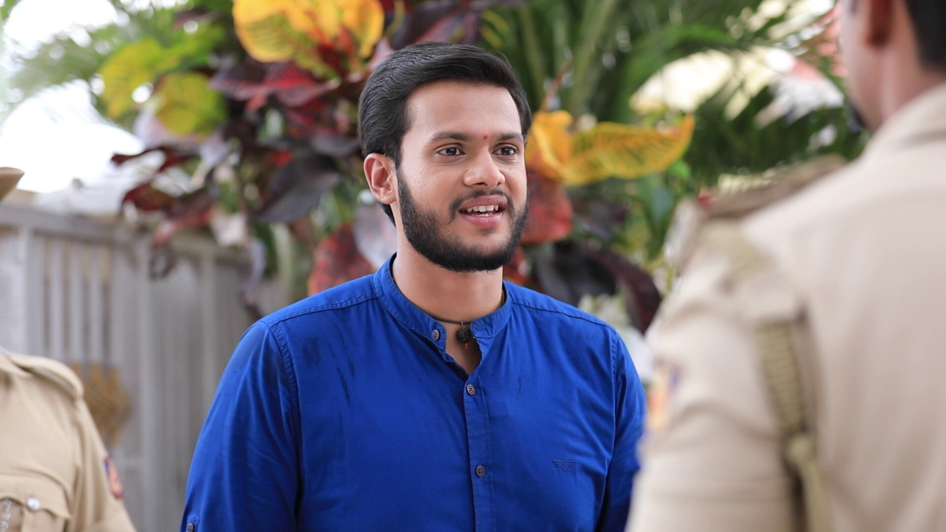 Watch Ramachari Season 1 Episode 332 : Charu Life Is At Risk - Watch ...